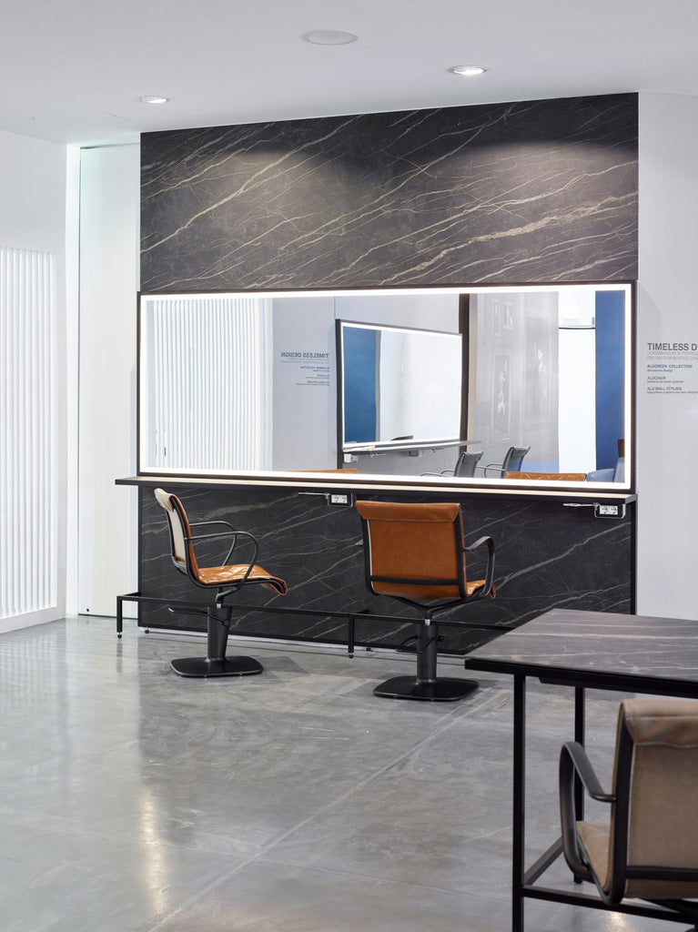 Minimal Quadra Styling Station